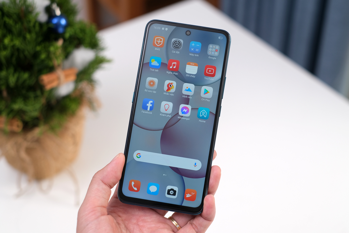 Điểm qua những ấn tượng đầu tiên trên Bphone A60